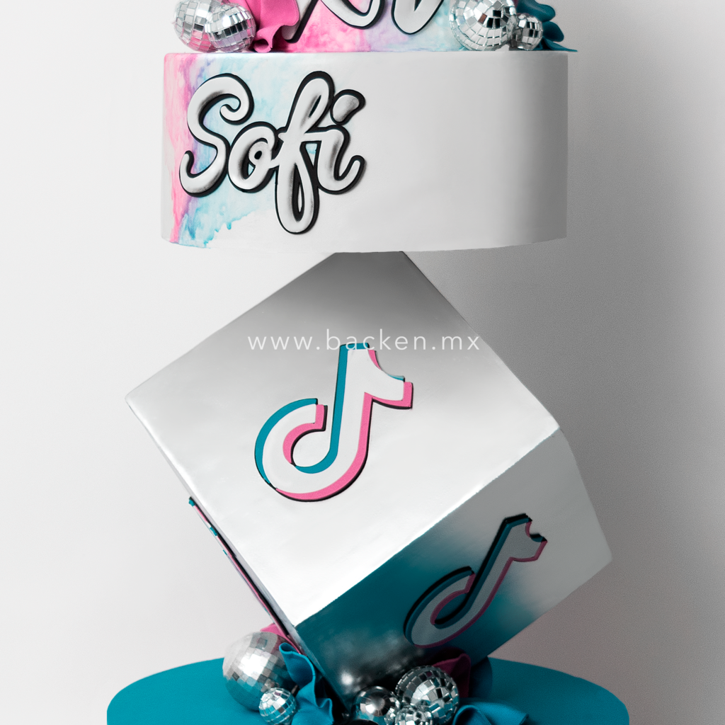 Pastel de TikTok - Backen